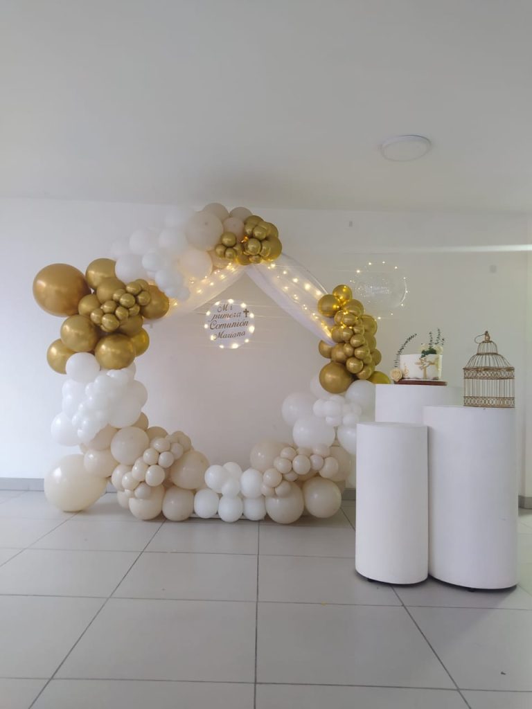 Kit de decoración primara comunión con luz - Vilmar Fiestas